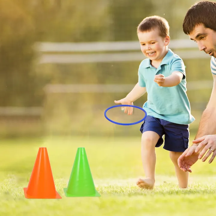 Traffic Cone Ring Toss – 6 cones and 10 ferrules per set – IBMC EduHub